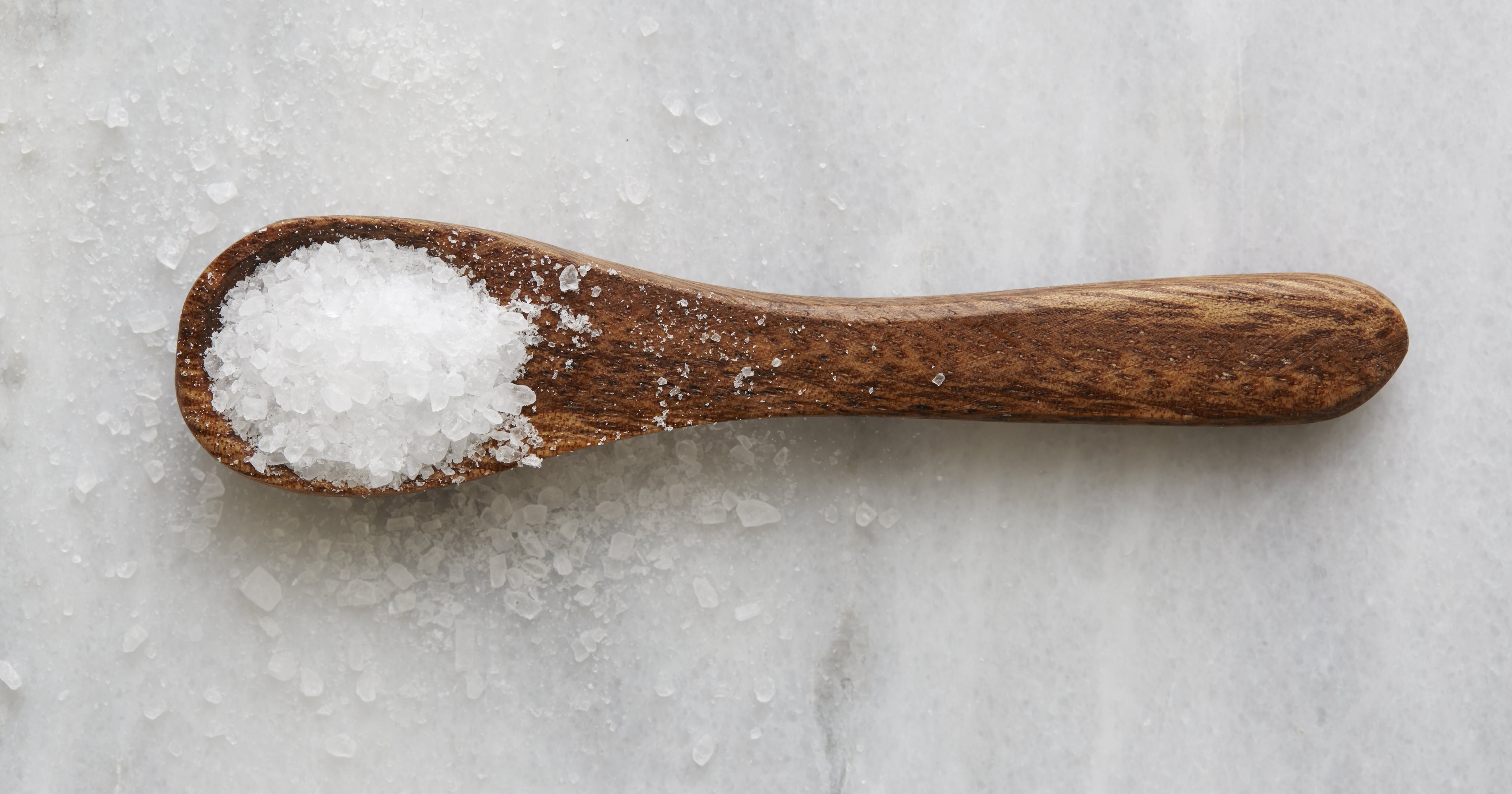 Can You Use Salt Water to Treat Acne? We Asked an Expert | POPSUGAR Beauty