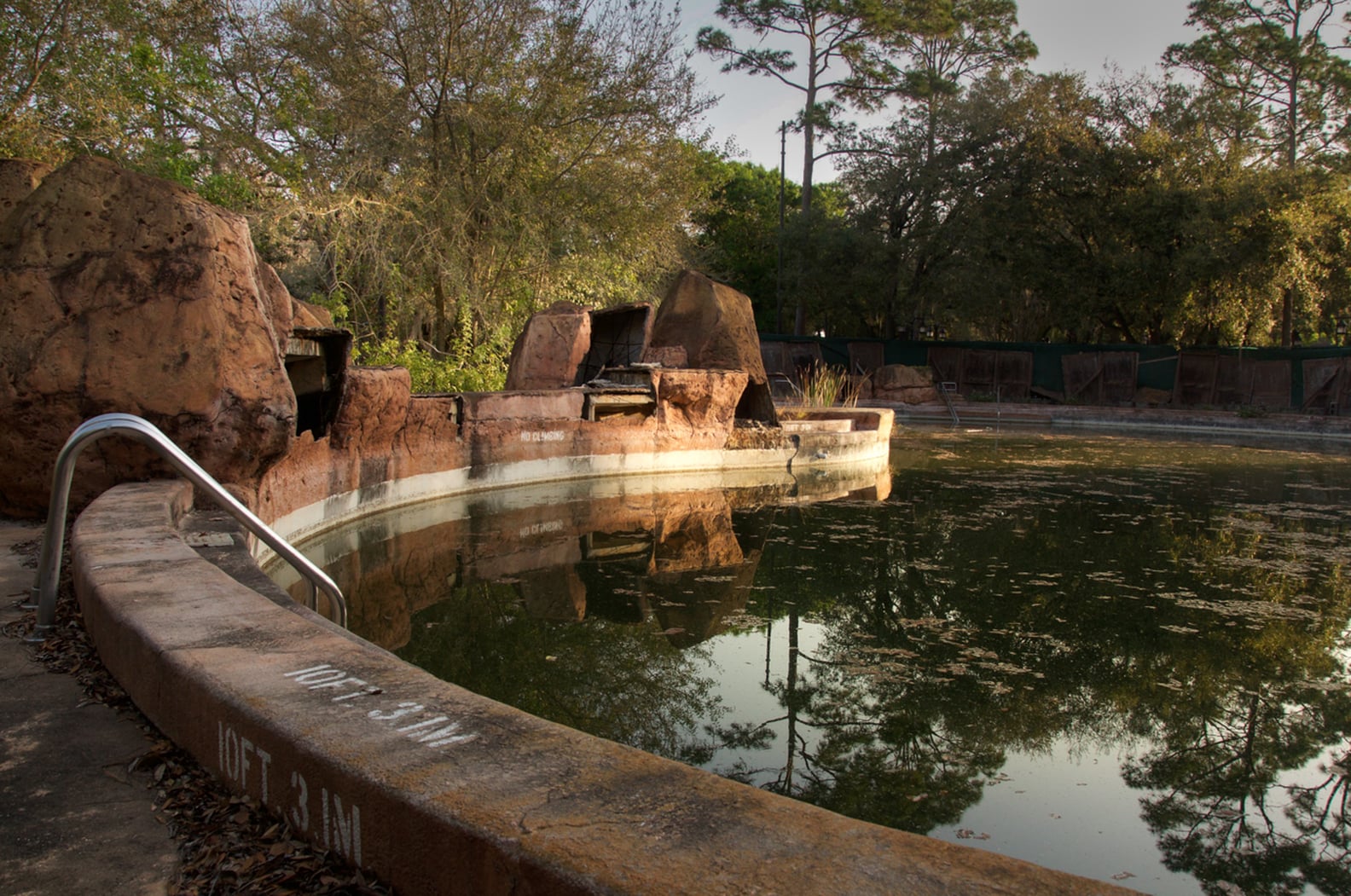 Abandoned Disney Park Photos | POPSUGAR Smart Living