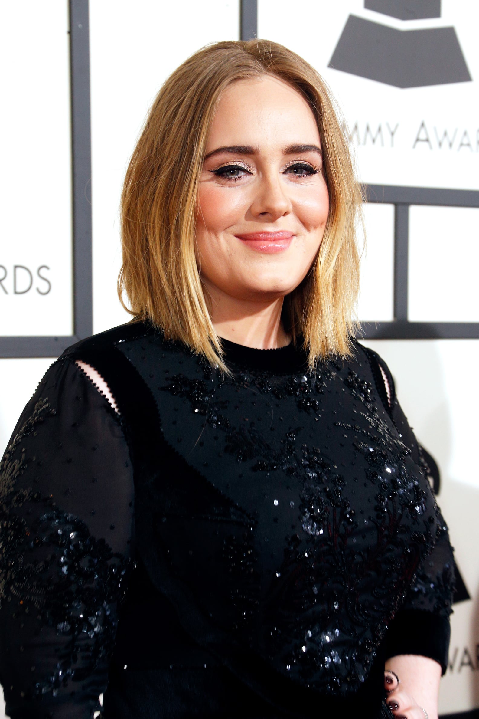 Adele at the Grammy Awards 2016 | PS Celebrity