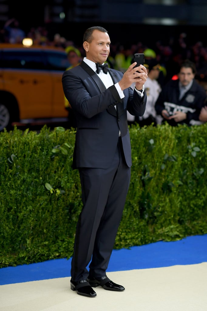 Alex Rodriguez Taking Pictures of Jennifer Lopez at Met Gala | POPSUGAR ...