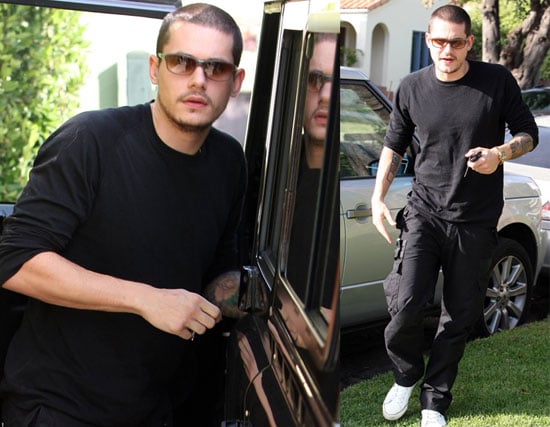 John Mayer Hits The Gym
