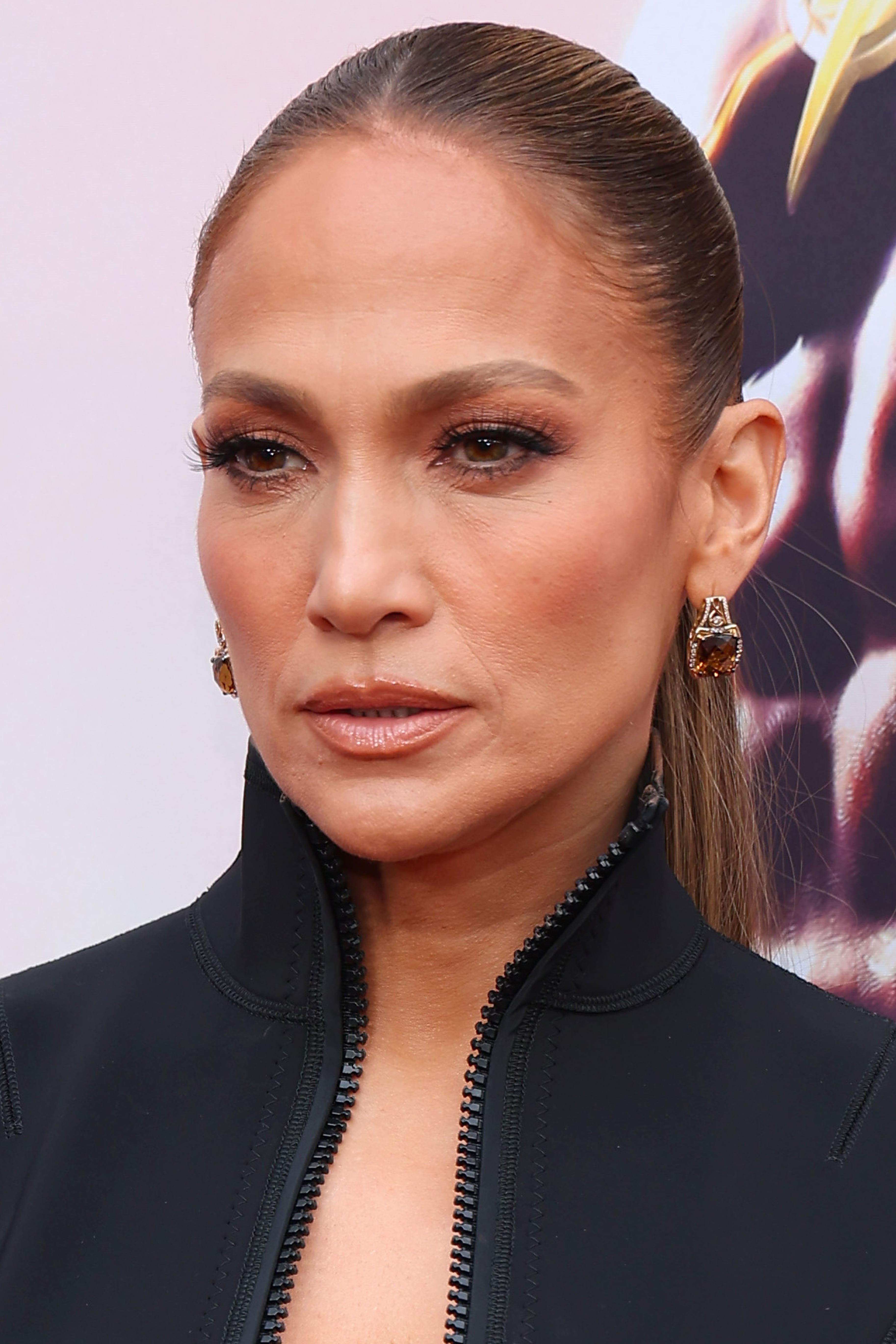 Jennifer Lopez’s New Haircut Has Bangs | POPSUGAR Beauty