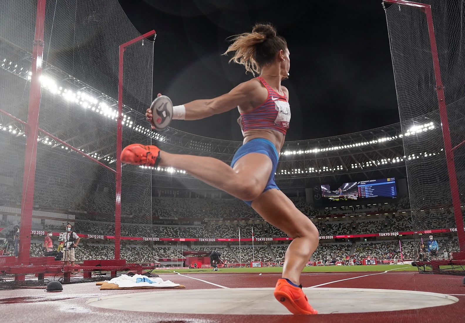 American Valarie Allman Wins Discus Gold at 2021 Olympics | PS Fitness