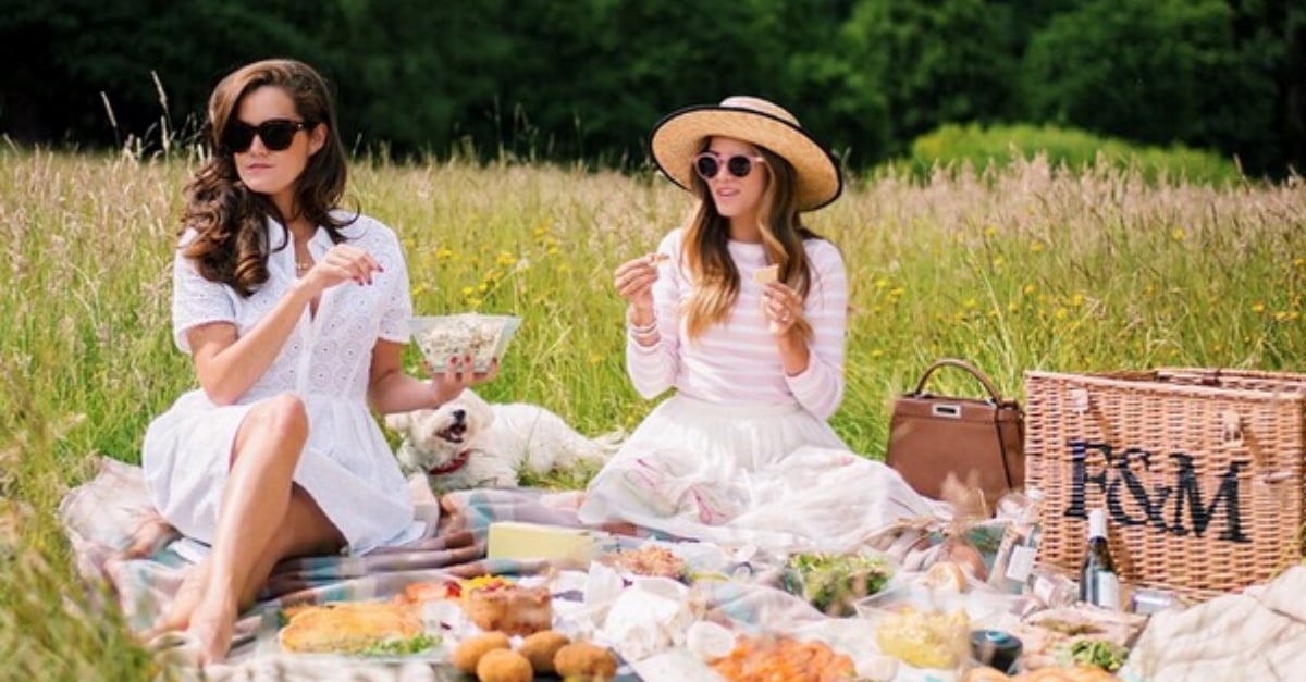 Preppy Blogger Instagram Photos | POPSUGAR Fashion