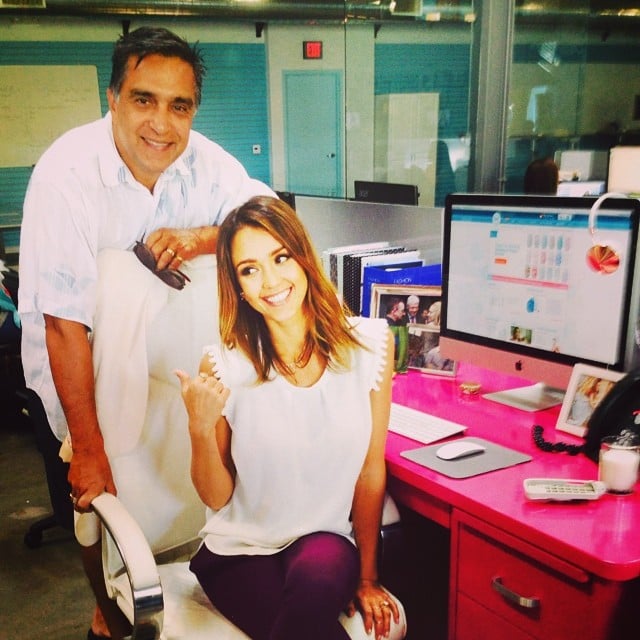 Jessica Alba brought her dad, Mark, to work with her. | Celebrity ...