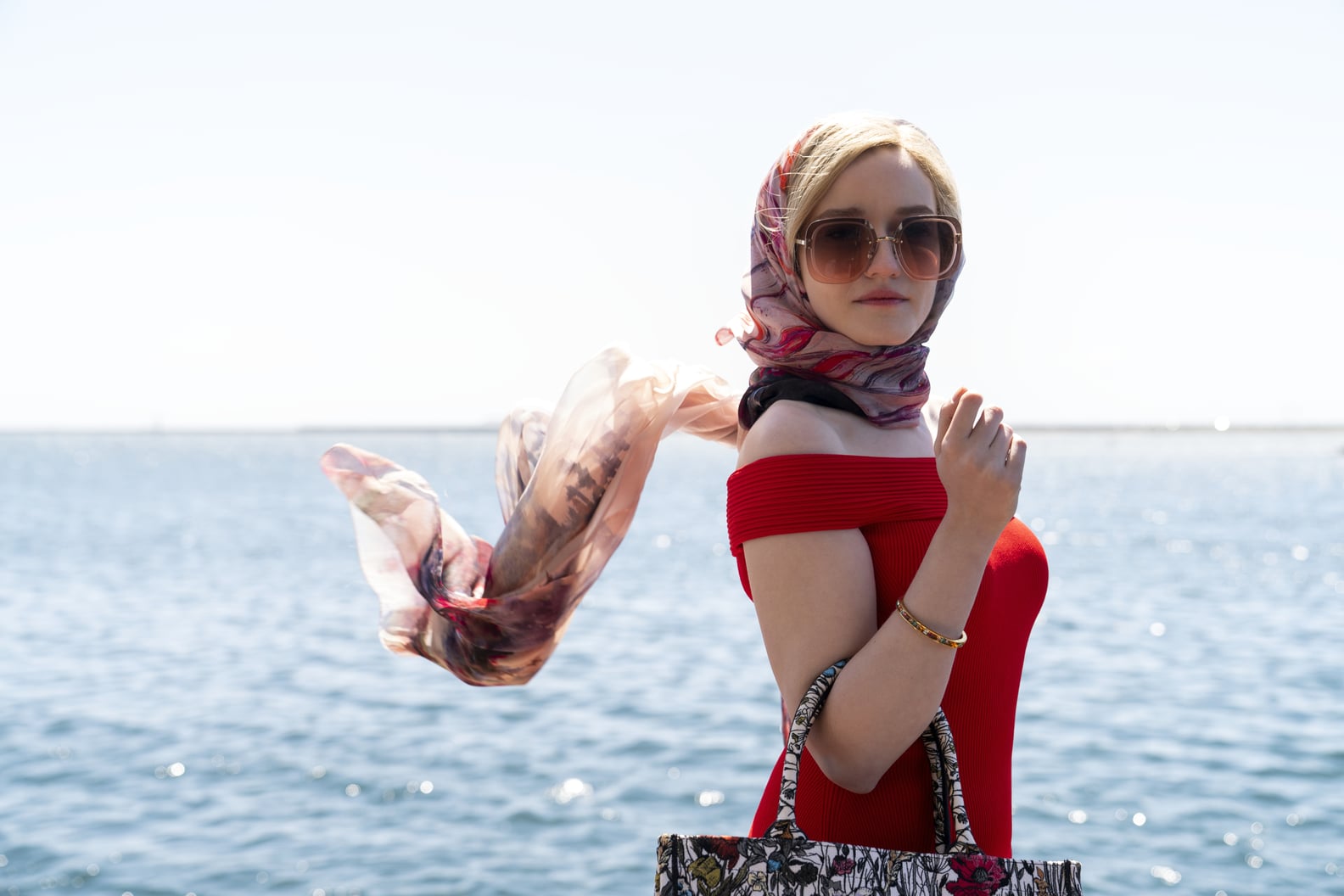 Watch the Trailer For Netflix's Inventing Anna Series | PS Entertainment