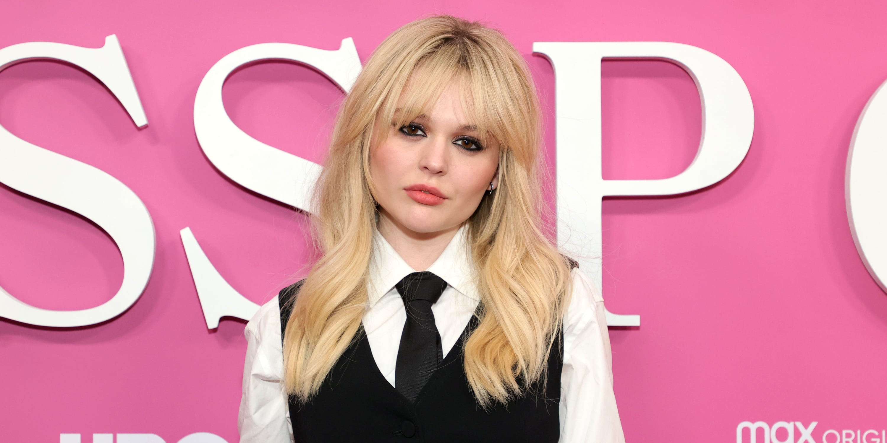 Gossip Girl's Emily Lind Debuts a Shaggy Bob Haircut | PS Beauty