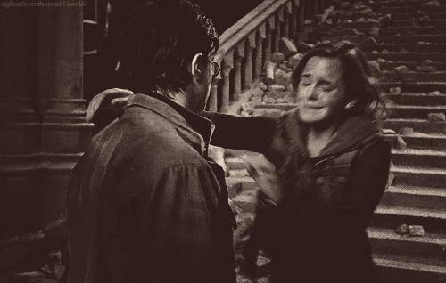 Harry Potter And Hermione Granger Hug