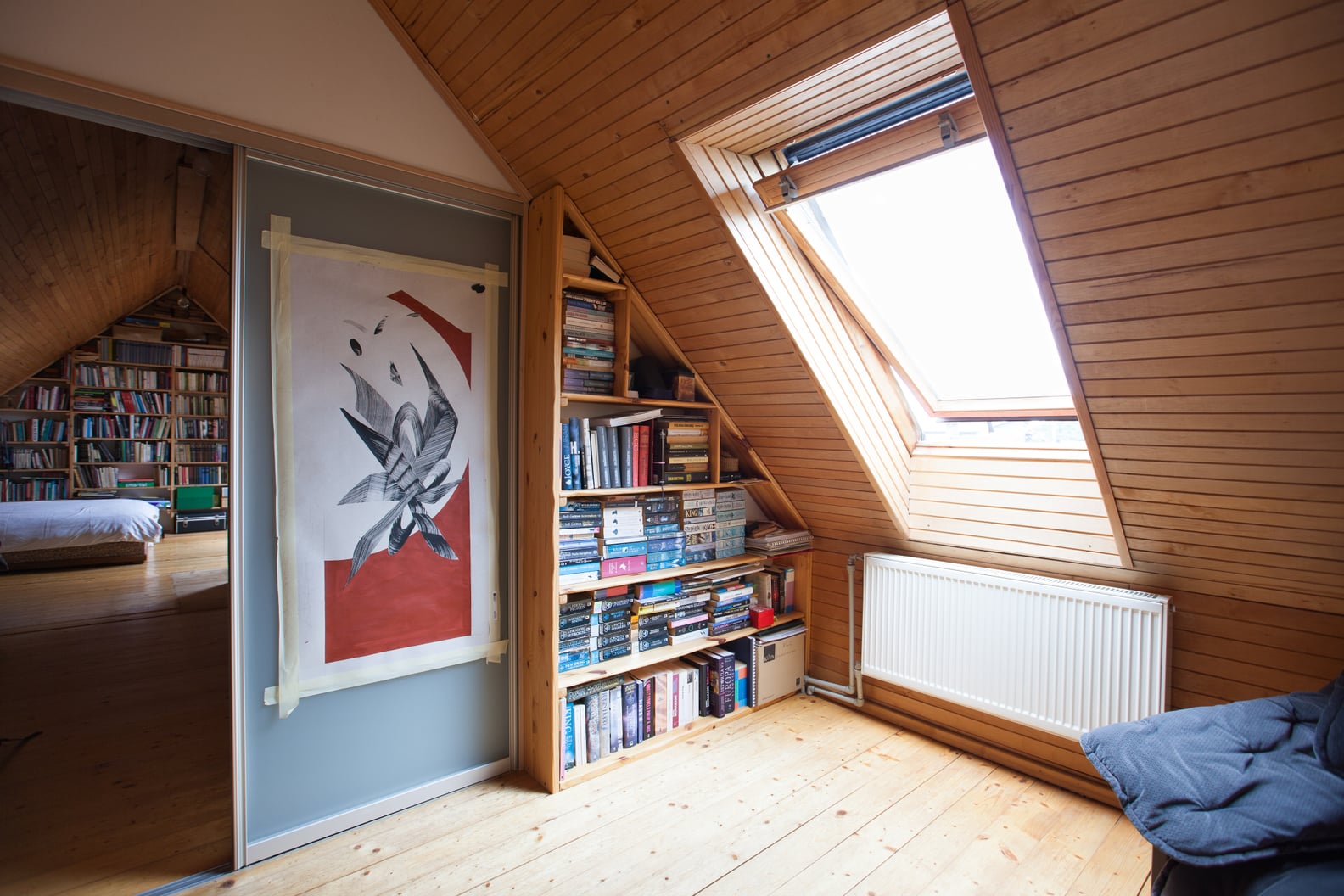 Best Airbnbs With Libraries | PS Smart Living