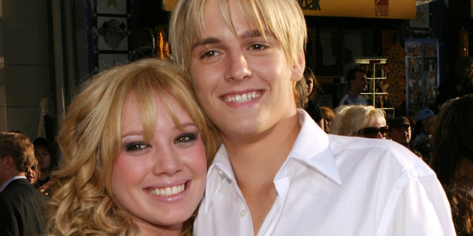 Hilary Duff Responds to Aaron Carter Memoir Release | PS Entertainment