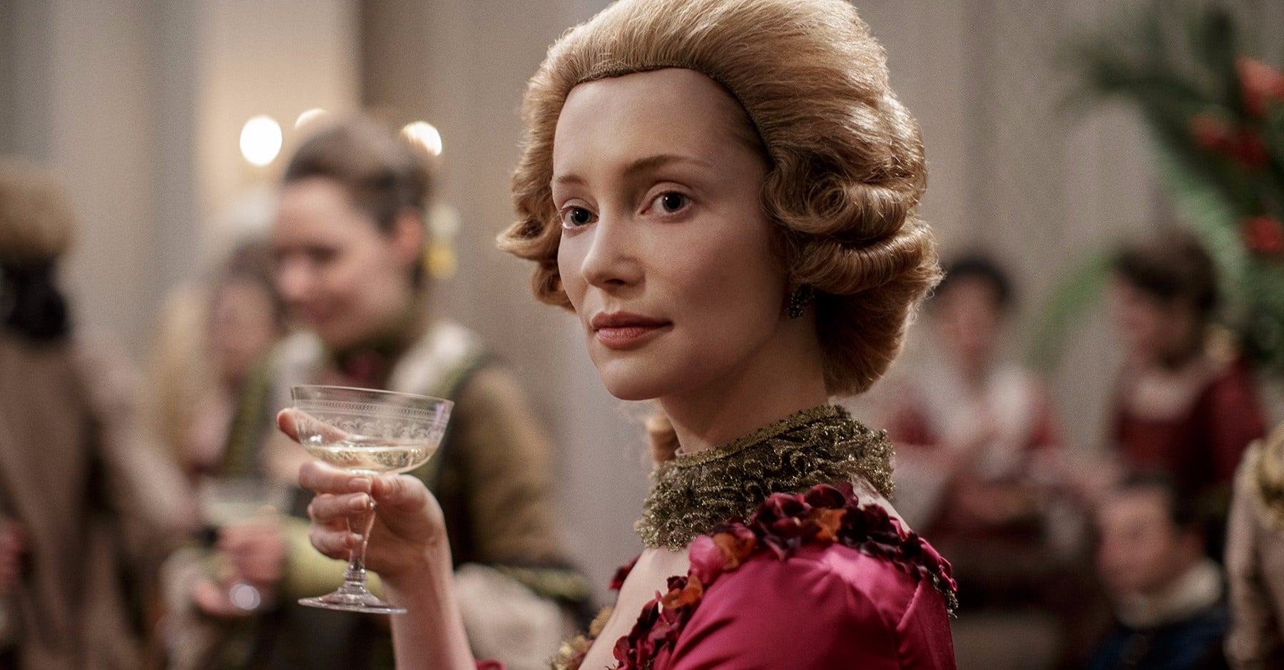 Will Geillis Duncan Come Back on Outlander? | POPSUGAR Entertainment