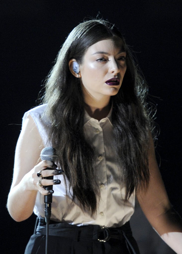 Lorde's Hair and Makeup Performing at the Grammys 2014 | POPSUGAR Beauty