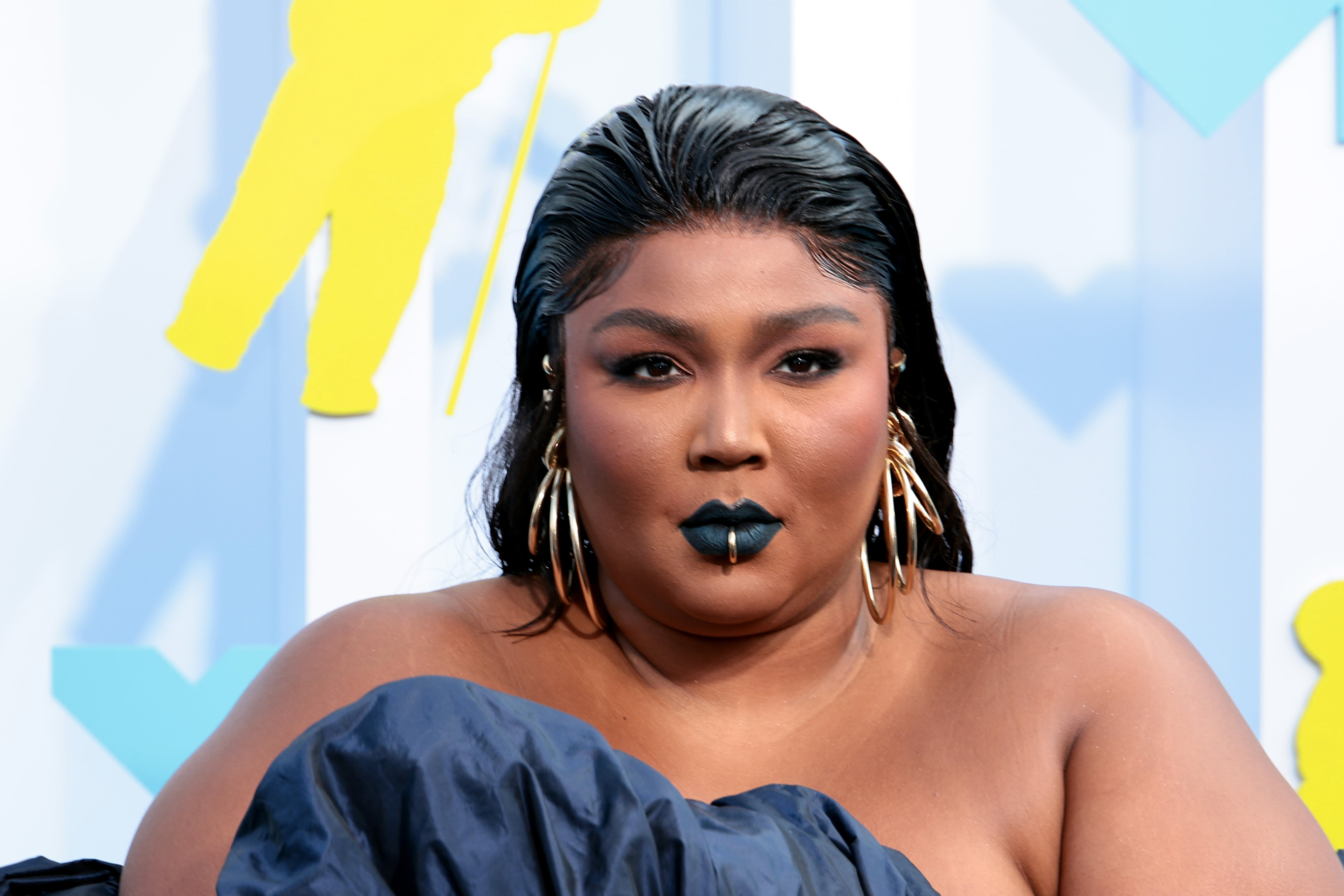 Lizzo's Pink Money-Piece Highlights: See Photos | POPSUGAR Beauty