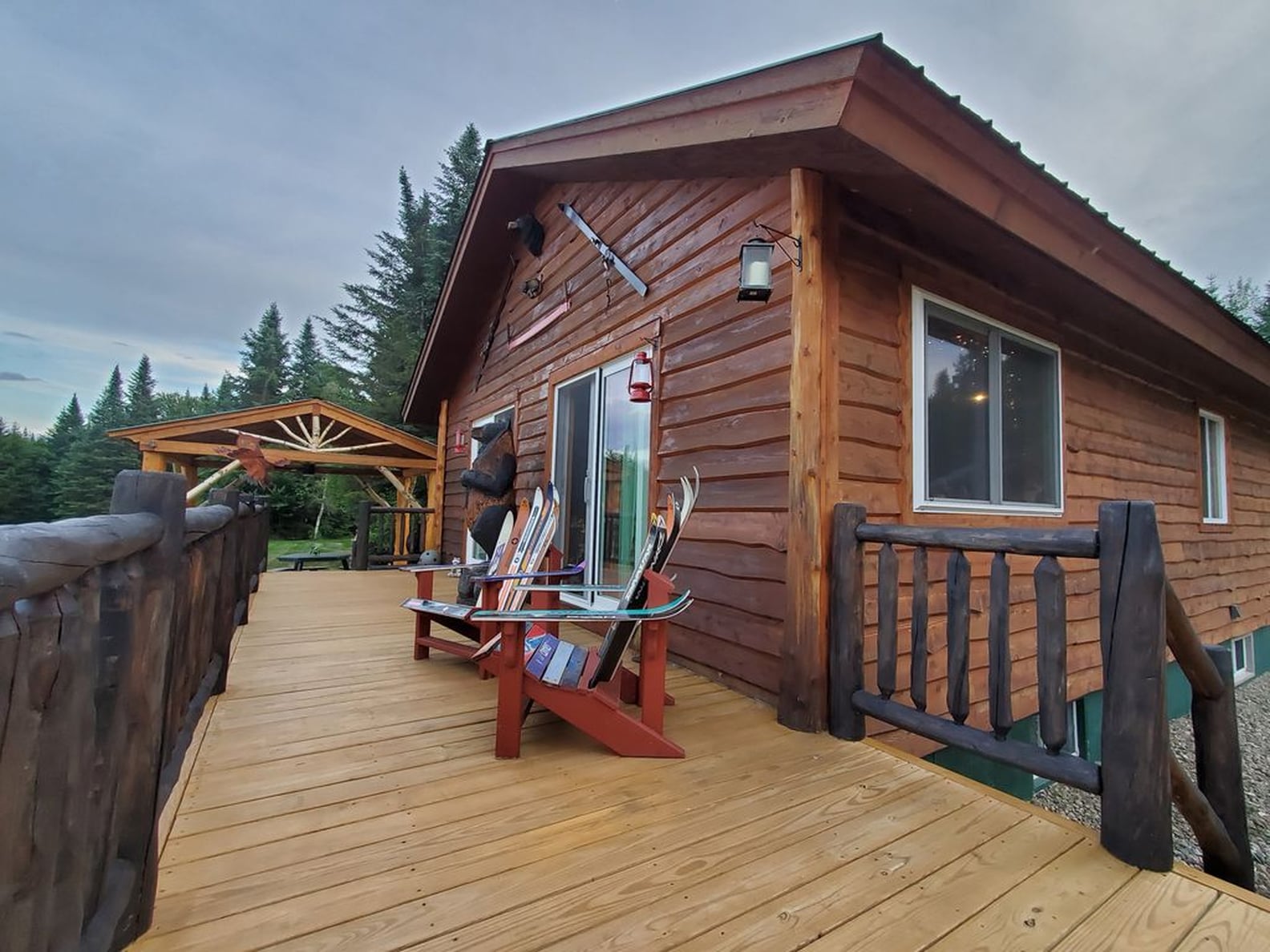 35 Charming Remote Cabin Rentals Across the US | PS Smart Living