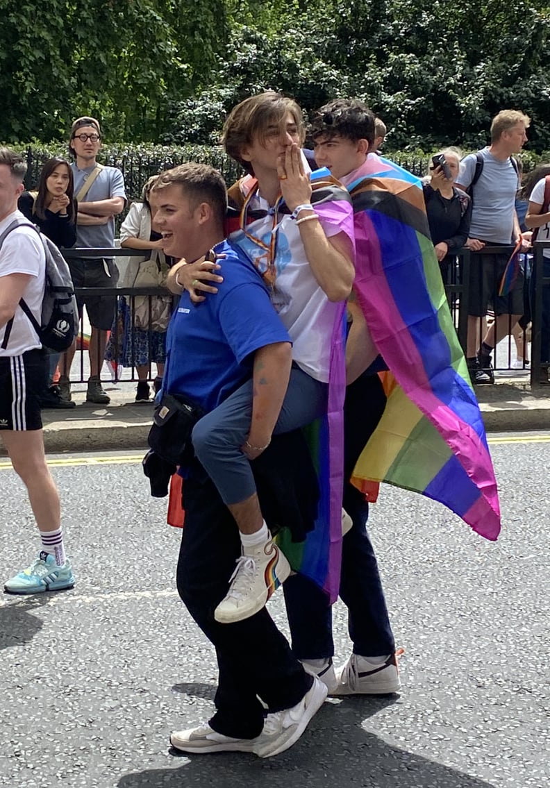 Photos of the "Heartstopper" Cast at London's Pride March | PS Celebrity