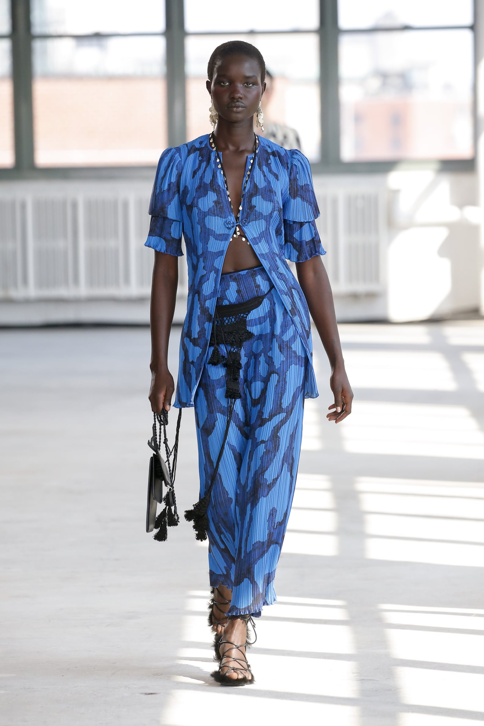 The 6 Biggest Color Trends For Spring 2022 Fashion | PS Fashion