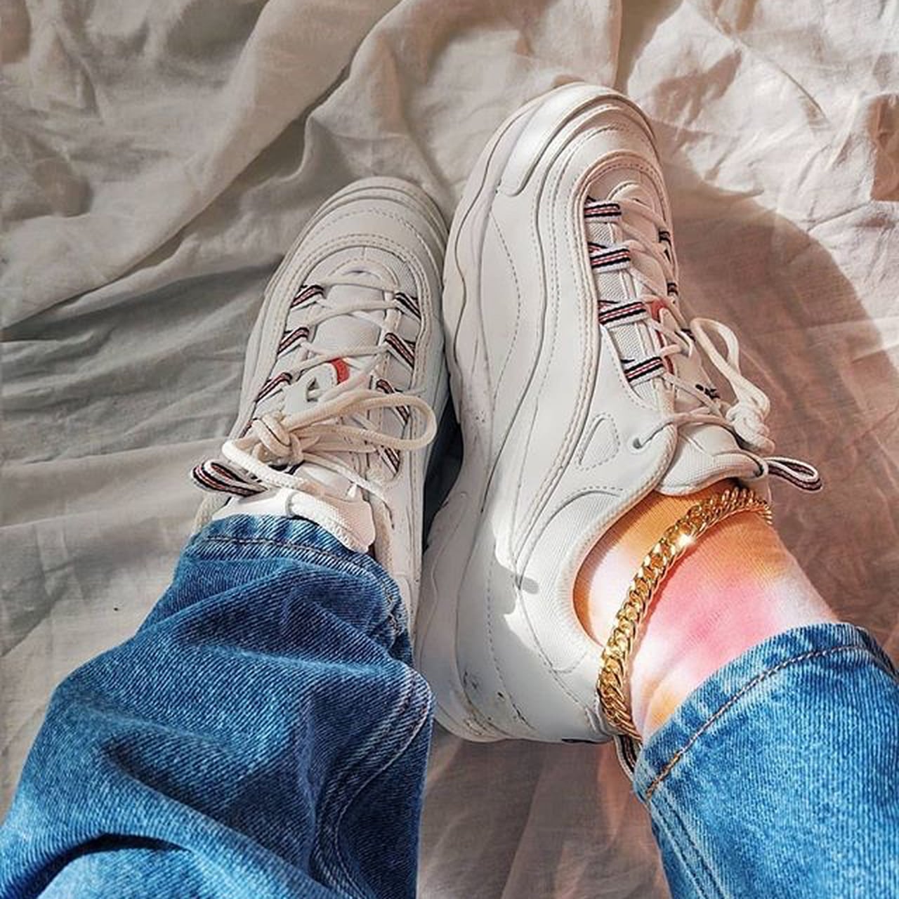 '90s Shoe Brands That Are Popular in 2020 | PS Fashion