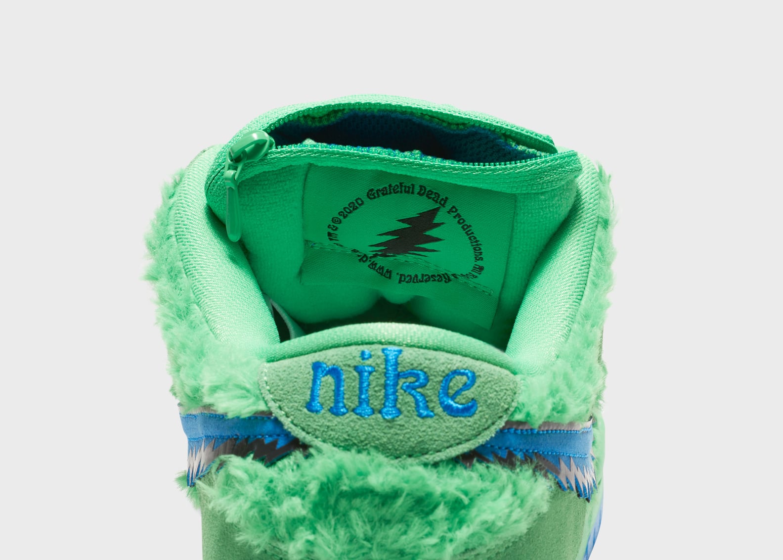 Nike Releases Furry Grateful Dead SB Dunk Low Sneakers | PS Fashion