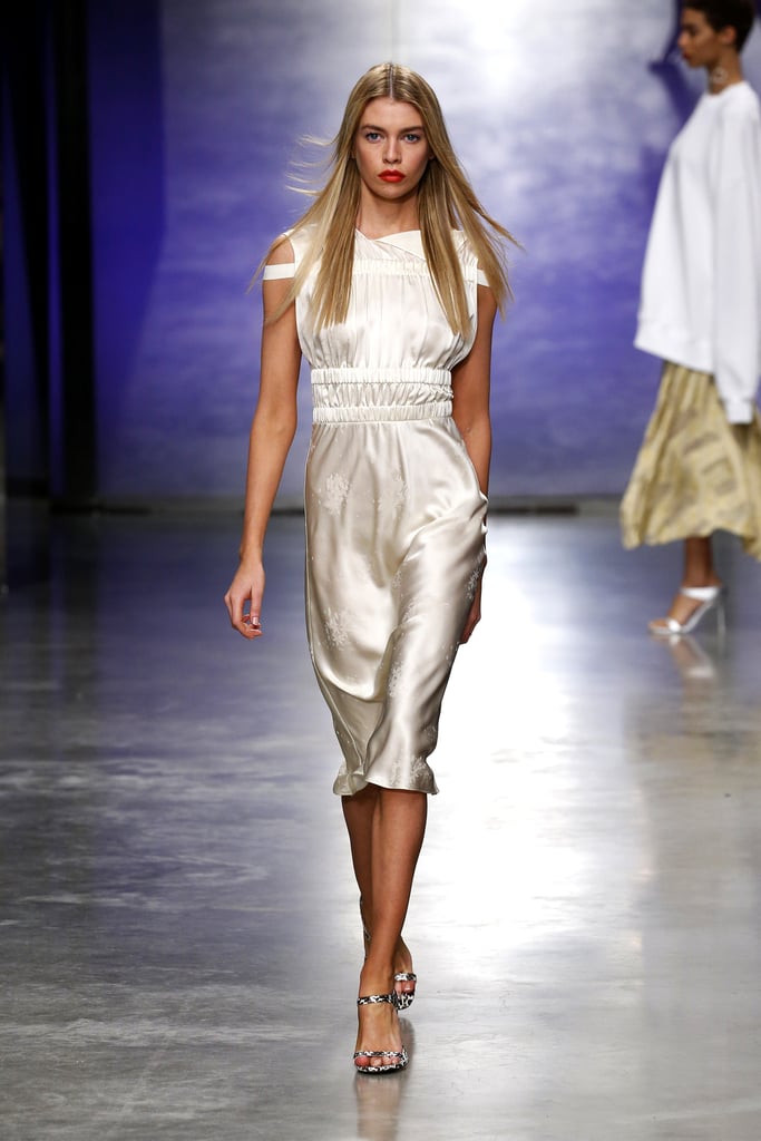 Topshop Unique Fall 2017 Runway | POPSUGAR Fashion