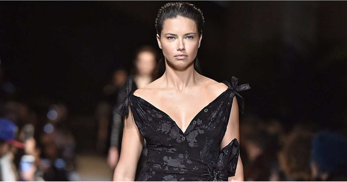 Adriana Lima at Miu Miu Fashion Show Fall 2016 | POPSUGAR Latina