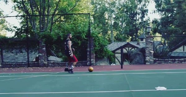 Drake Breaks a Lamp on Instagram | PS Celebrity