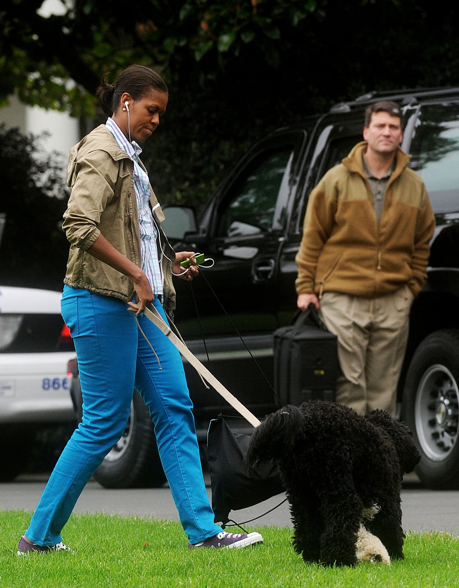 Michelle Obama Wearing Converse Sneakers | PS Fashion