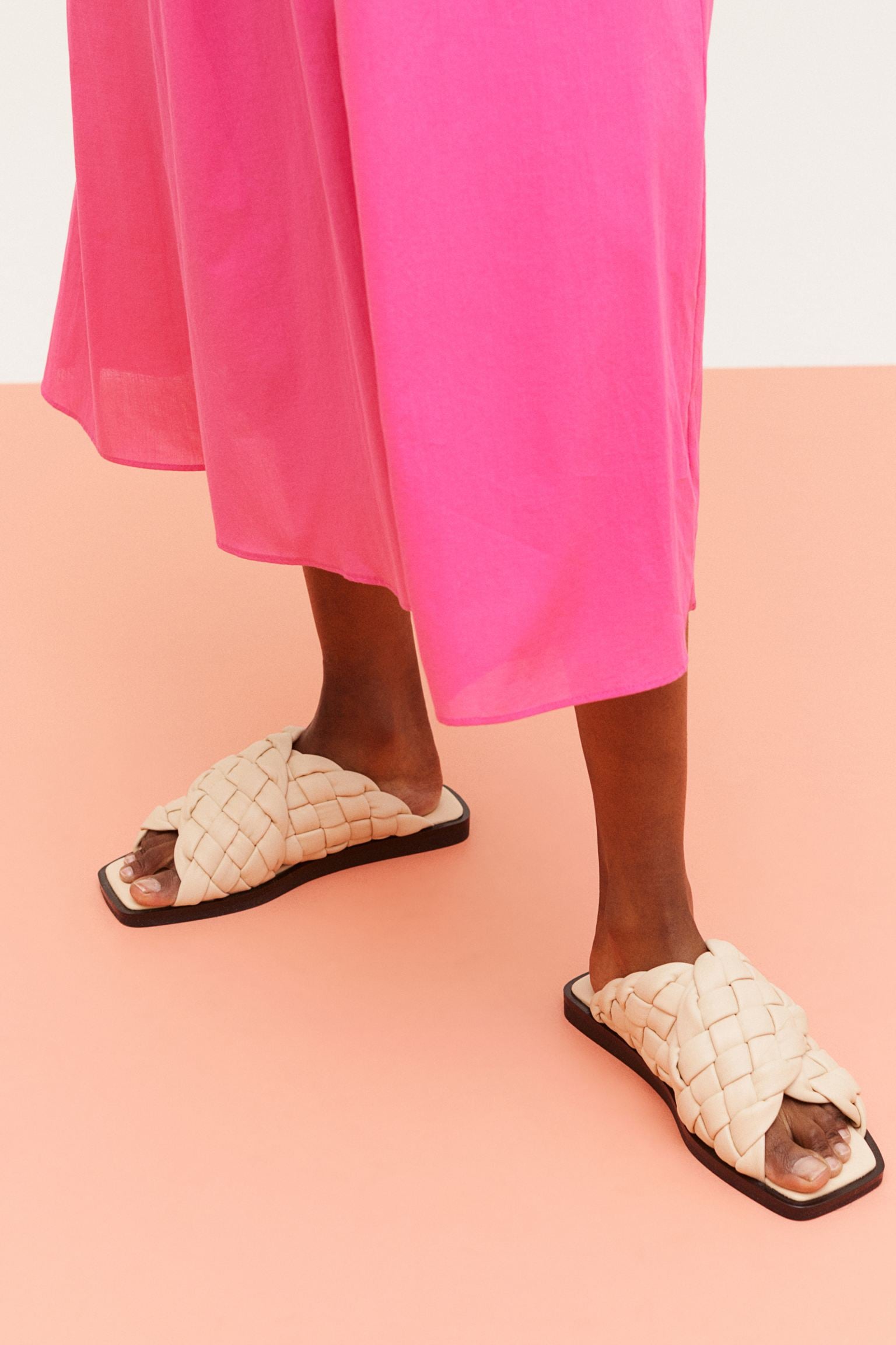 Neutral Sandals For Women
