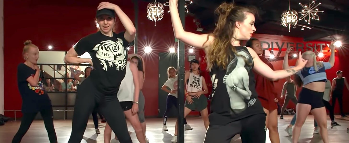 Dua Lipa "New Rules" Dance Video | PS Celebrity