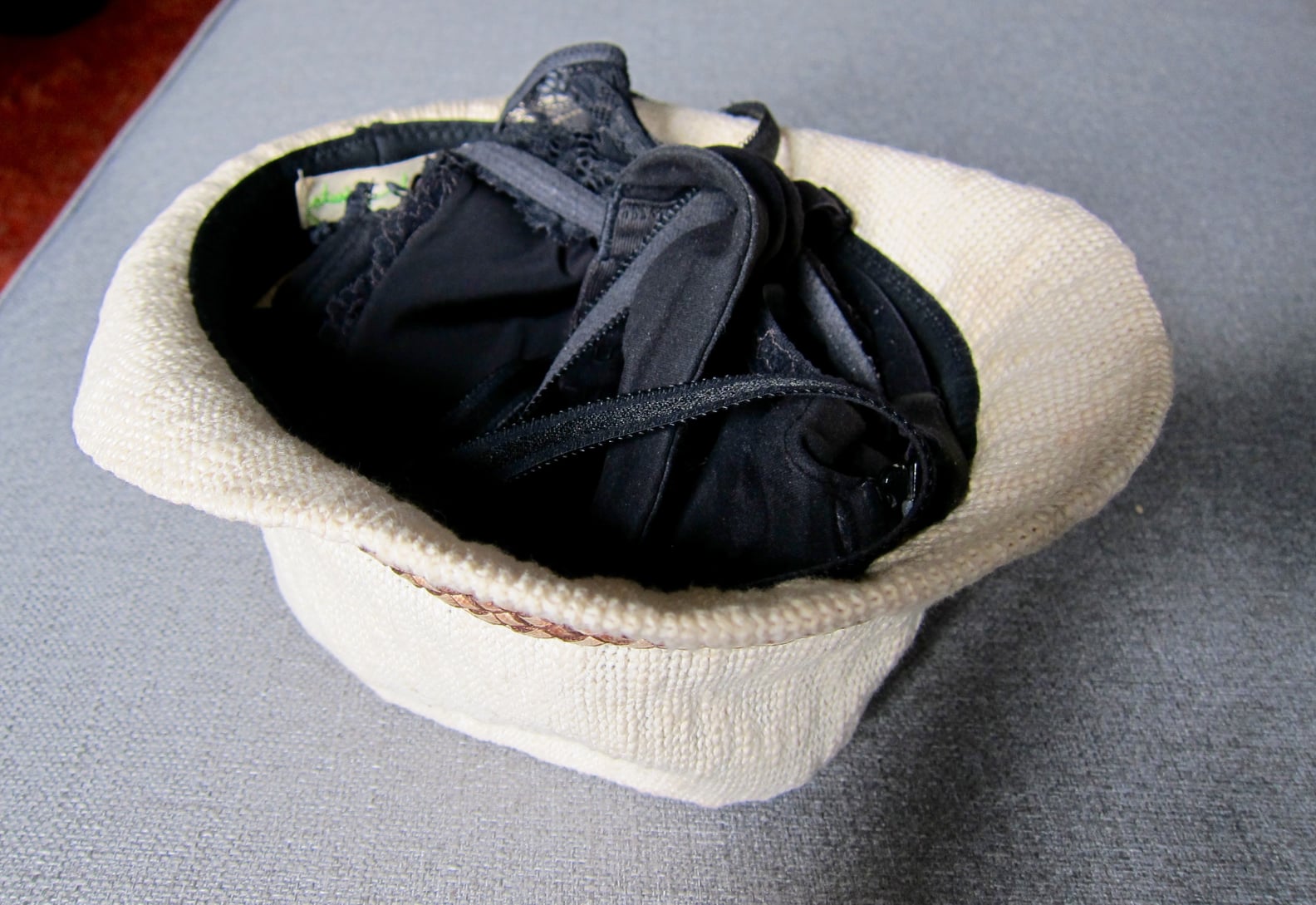 Tips For Packing a Small Suitcase | PS Smart Living