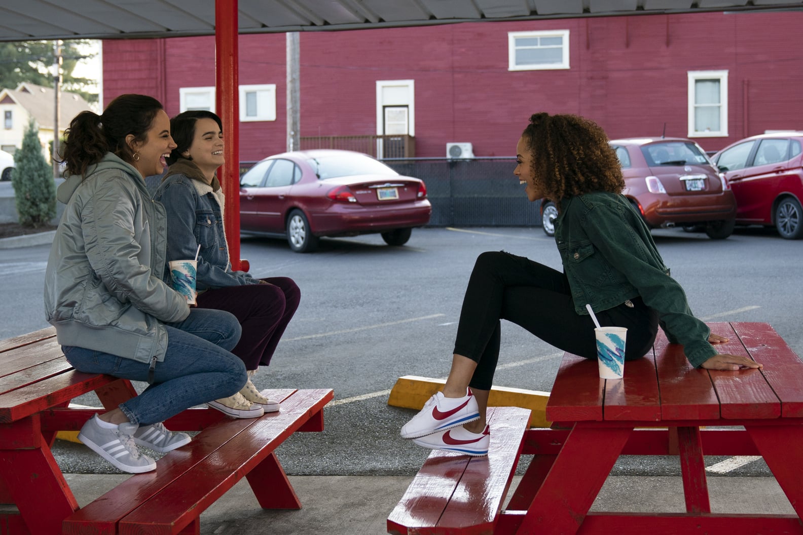 What Is Netflix's Trinkets TV Show About? | PS Entertainment
