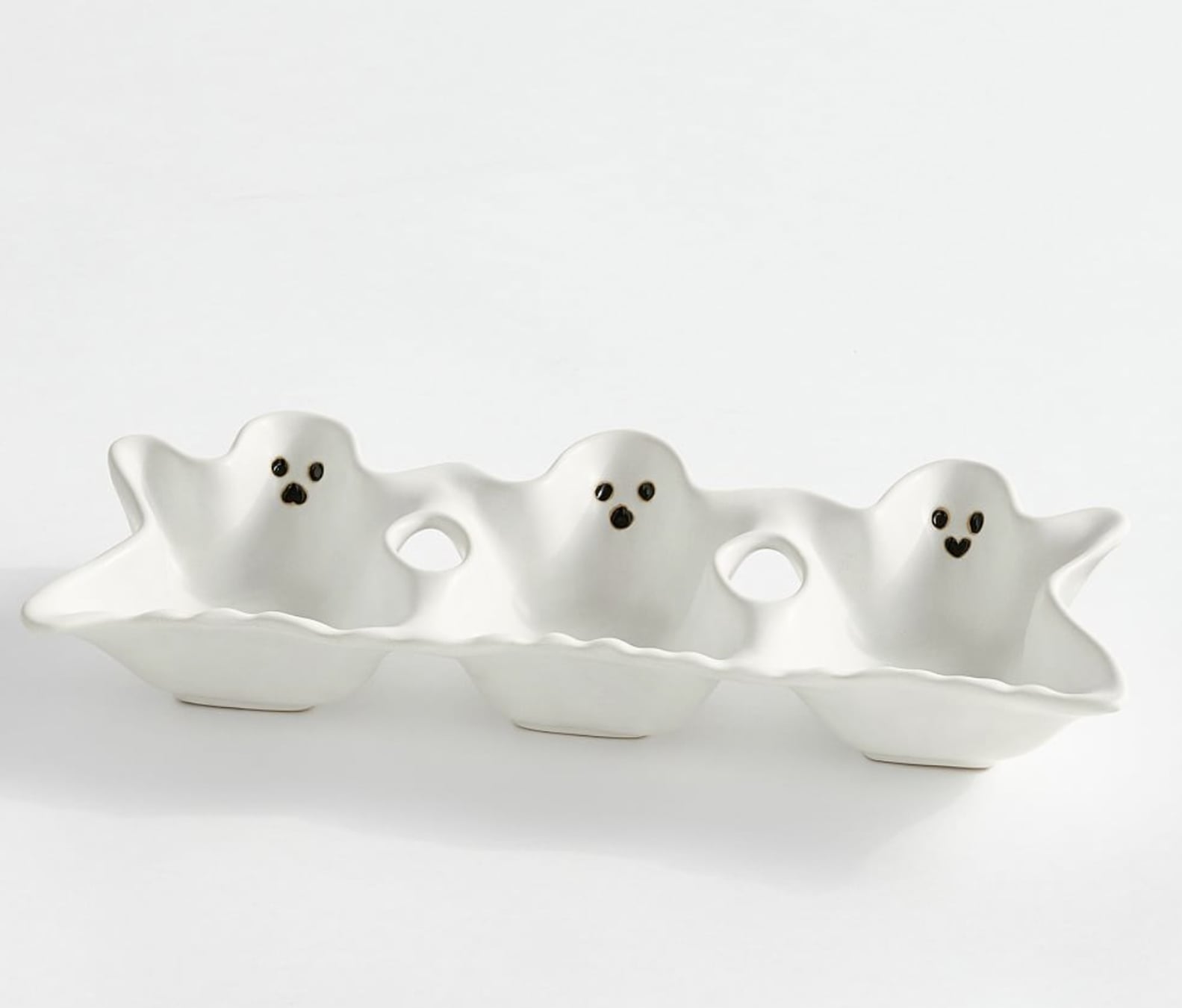 Ghost Holding Coke Halloween Serveware Halloween Coke Ghost, Cute ...