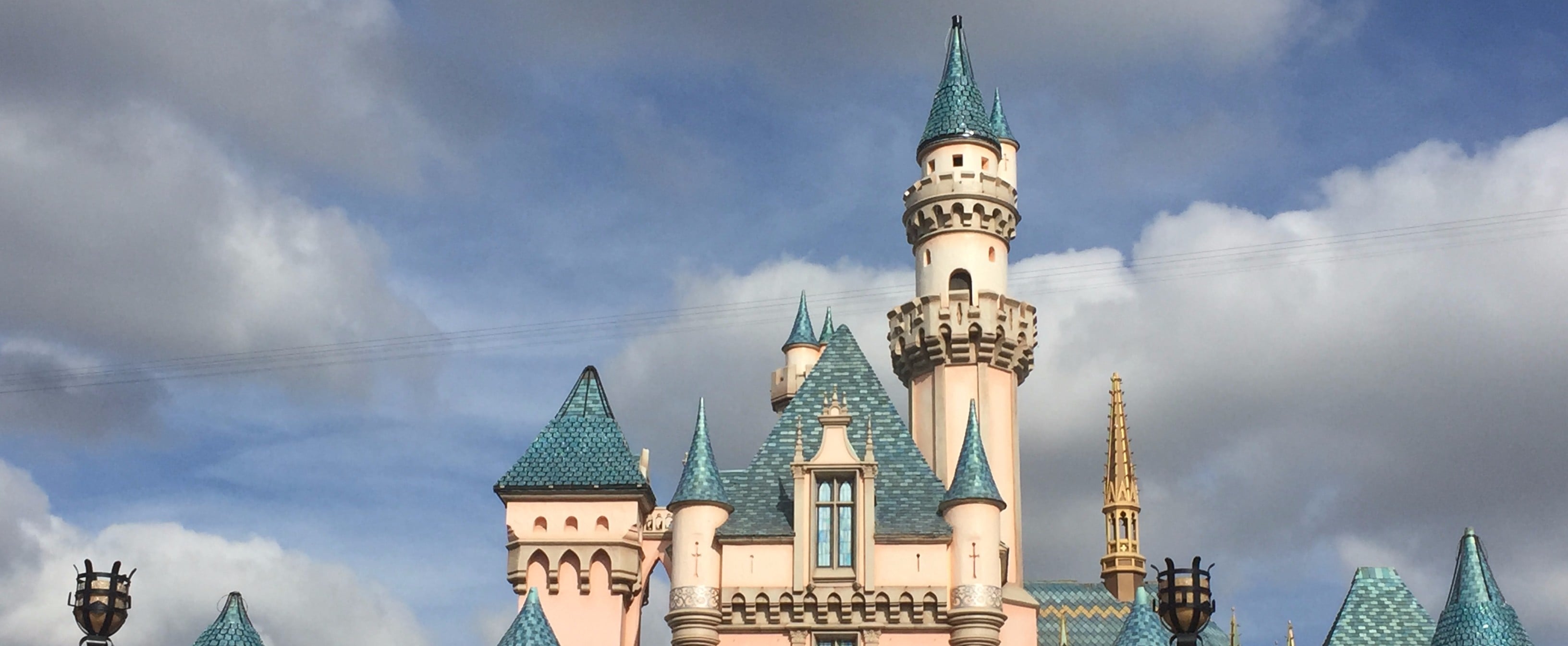Disney Park Attendance Dropping | PS Smart Living