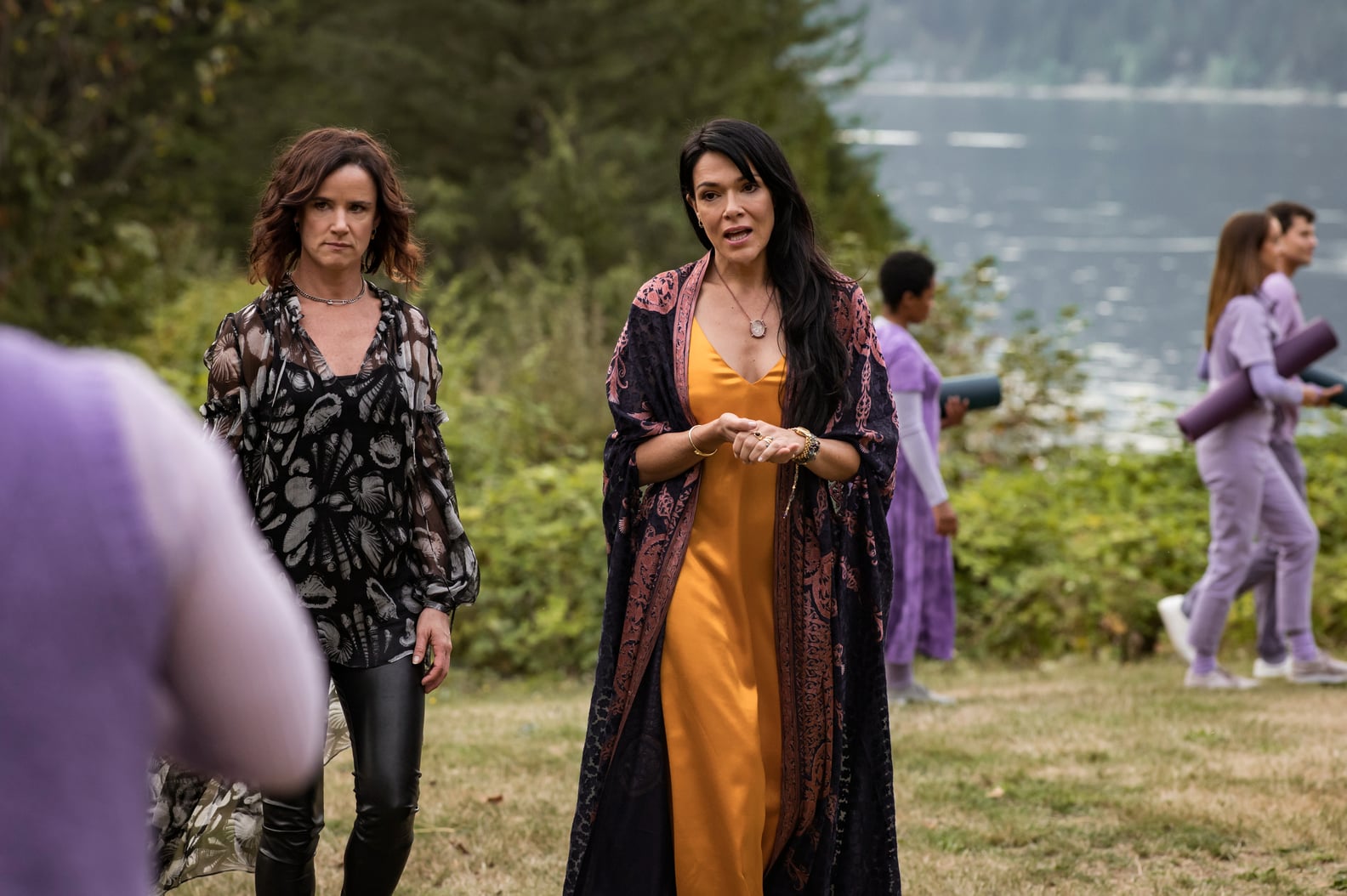 Yellowjackets Cult and Symbol, Explained | PS Entertainment