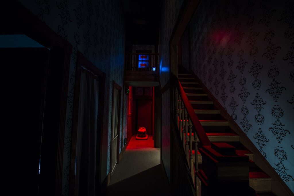 Insidious House | Halloween Horror Nights Orlando | POPSUGAR Smart ...