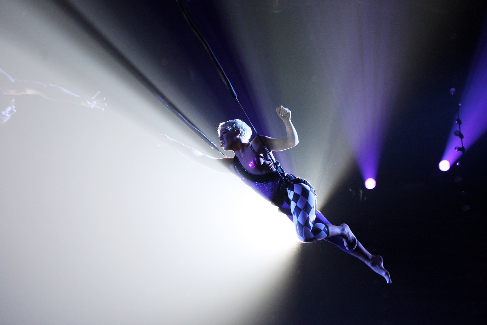 Pink Flying During Performances Pictures | PS Celebrity