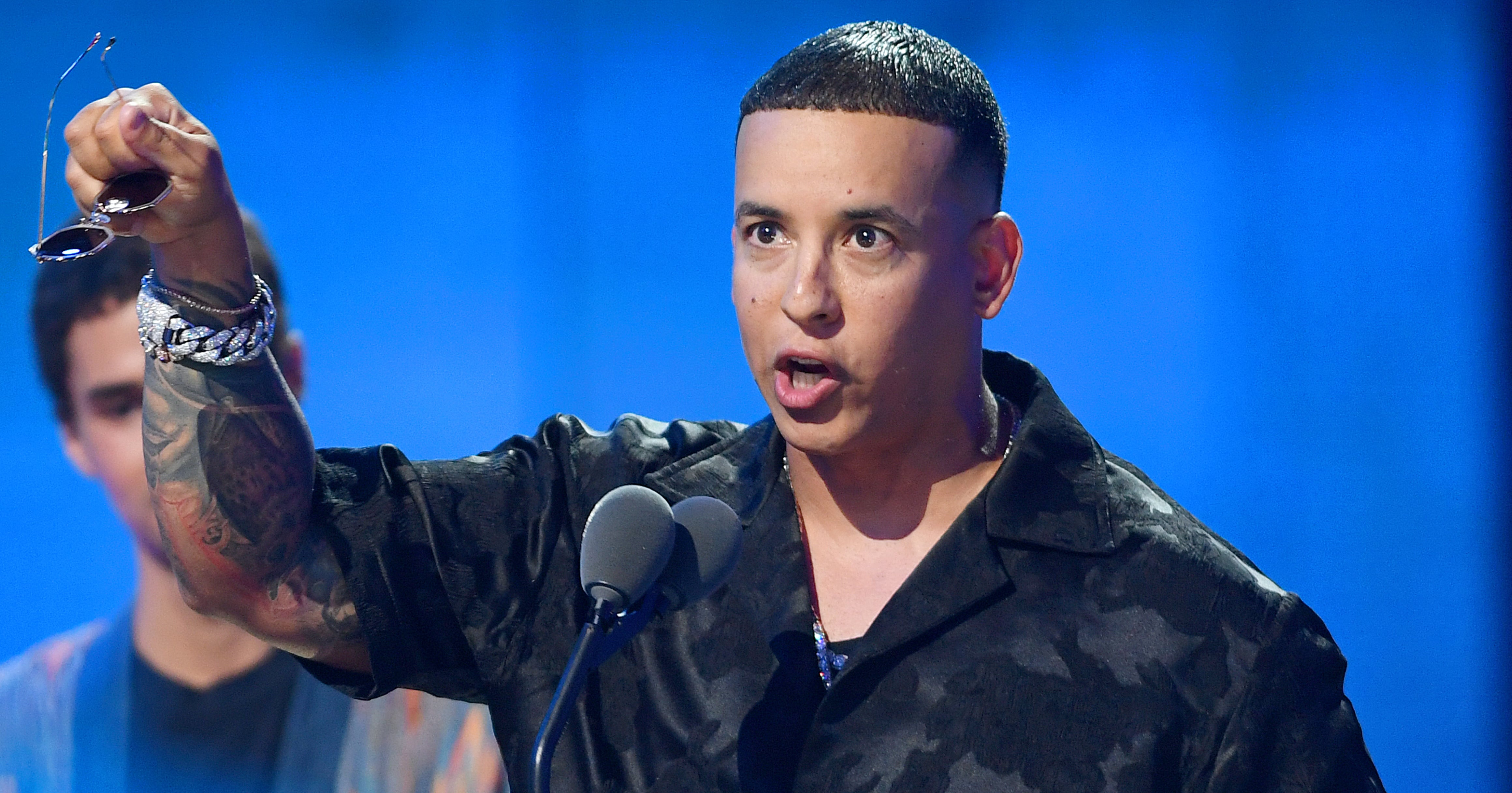 Daddy Yankee Speech at Premios Juventud 2019 | PS Latina
