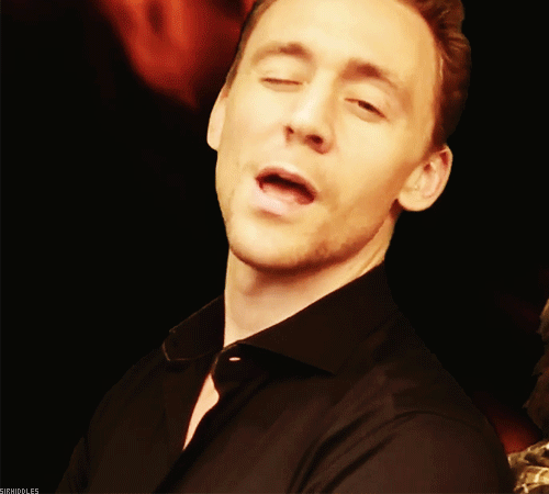 Tom Hiddleston GIFs | PS Celebrity