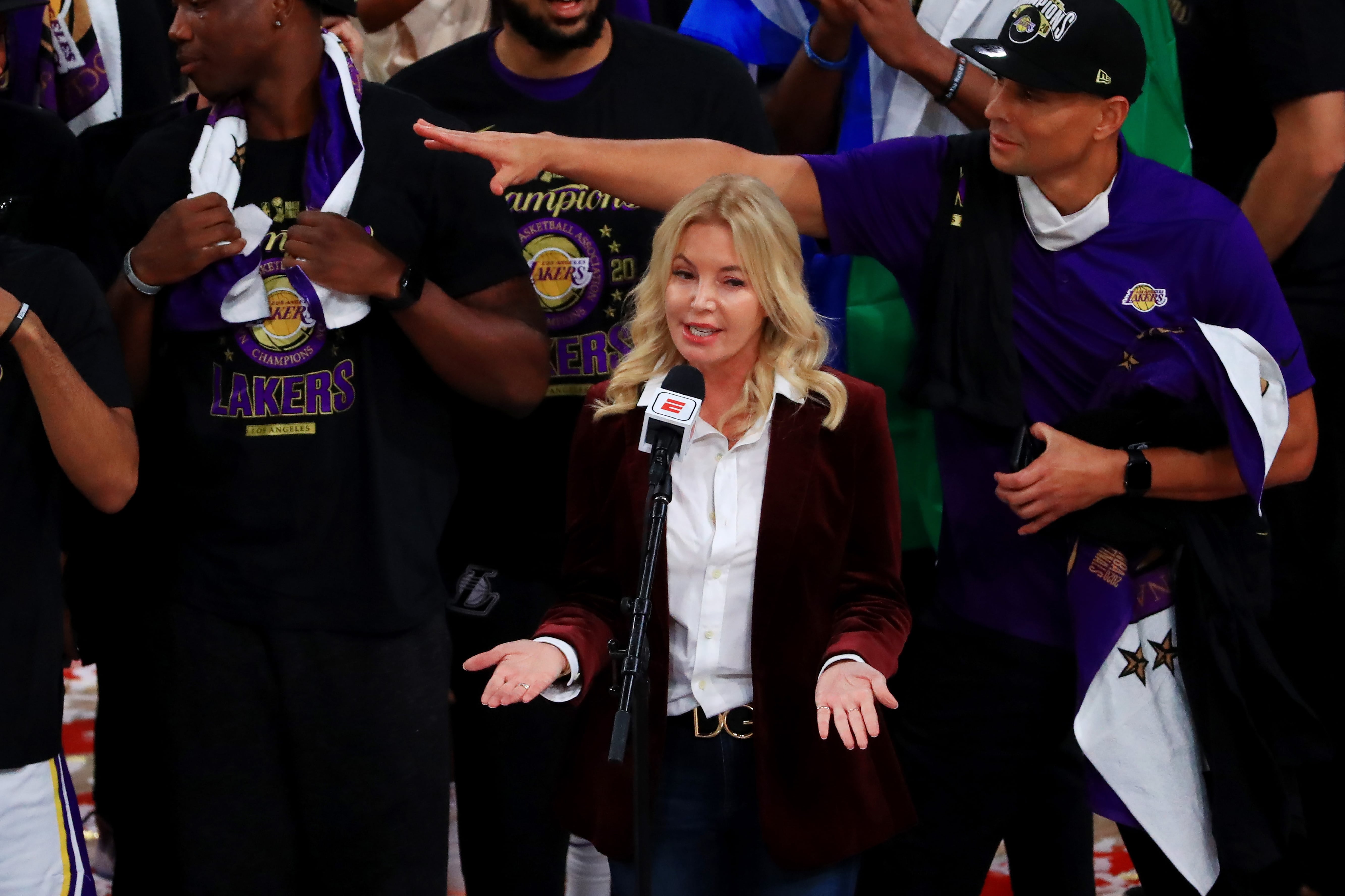 Jeanie Buss Is the First Woman Owner to Win NBA Championship | POPSUGAR ...