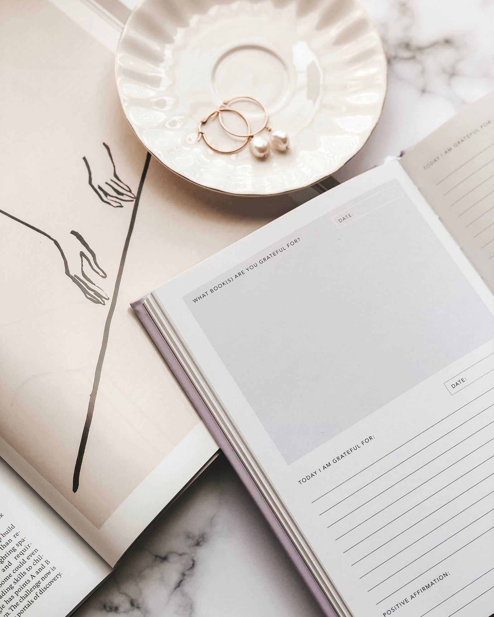 Best Gifts for Writers 2021 (that they will actually love) | PS Smart ...