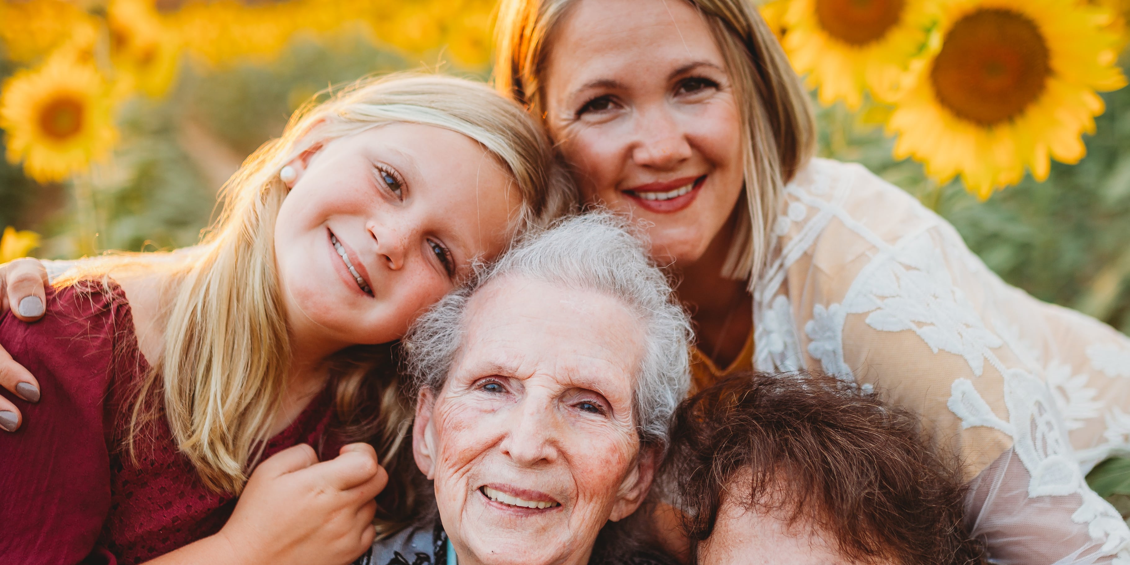 Photo Shoot With Four Generations of Family Members | PS Family
