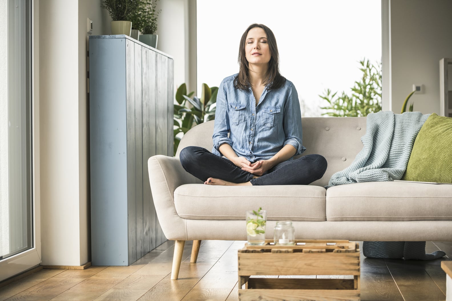 Find Peace at Home With This 10-Minute Guided Meditation | POPSUGAR Fitness