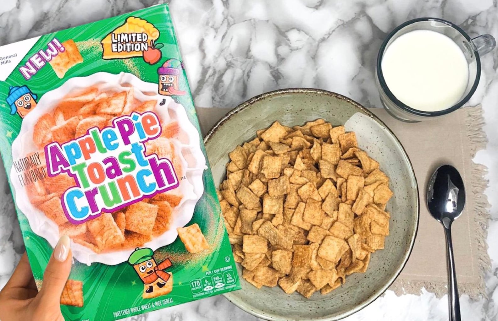 Apple Pie Toast Crunch Review | PS Food