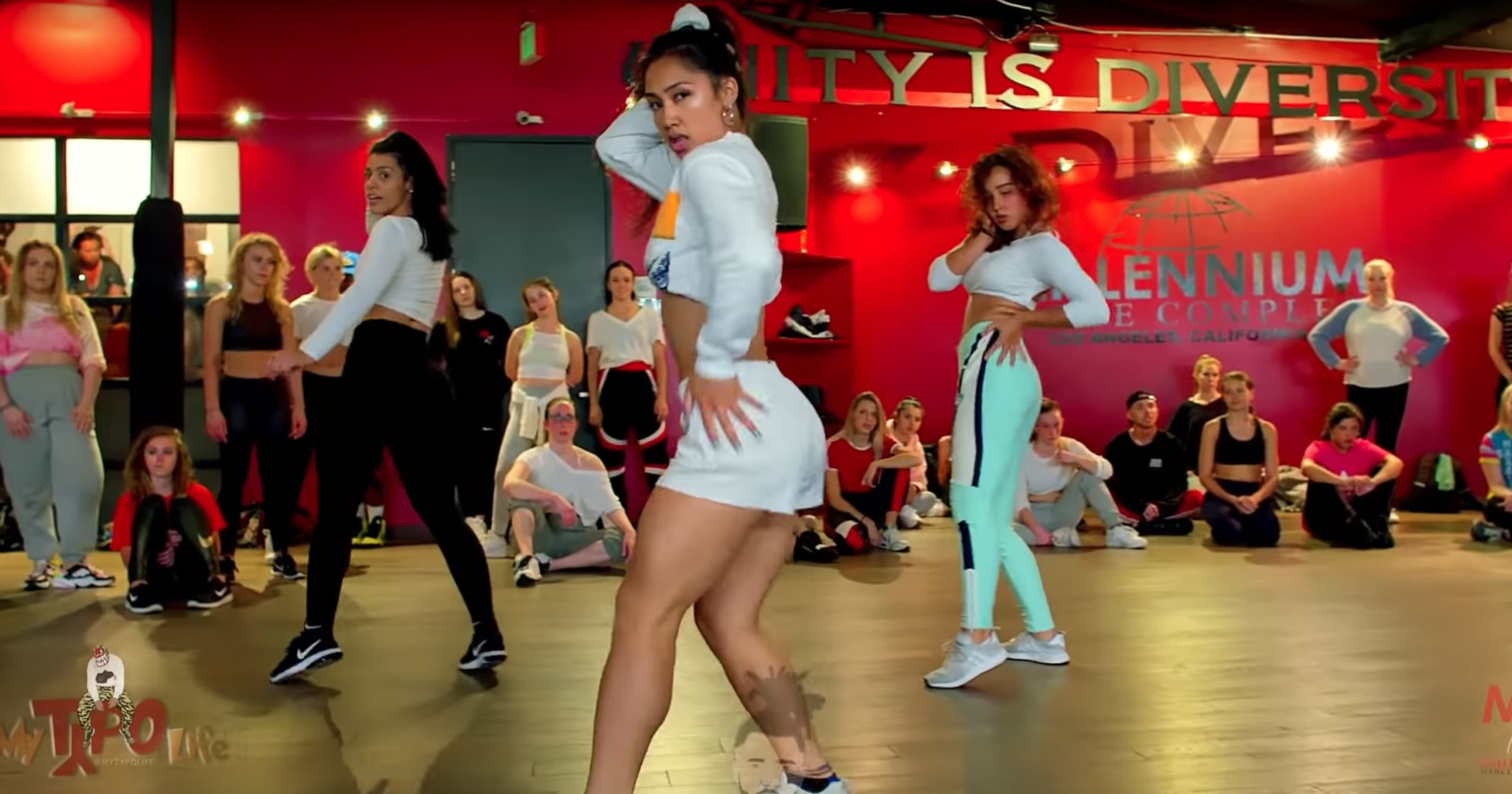 Lizzo "Tempo" Dance Video | PS Celebrity