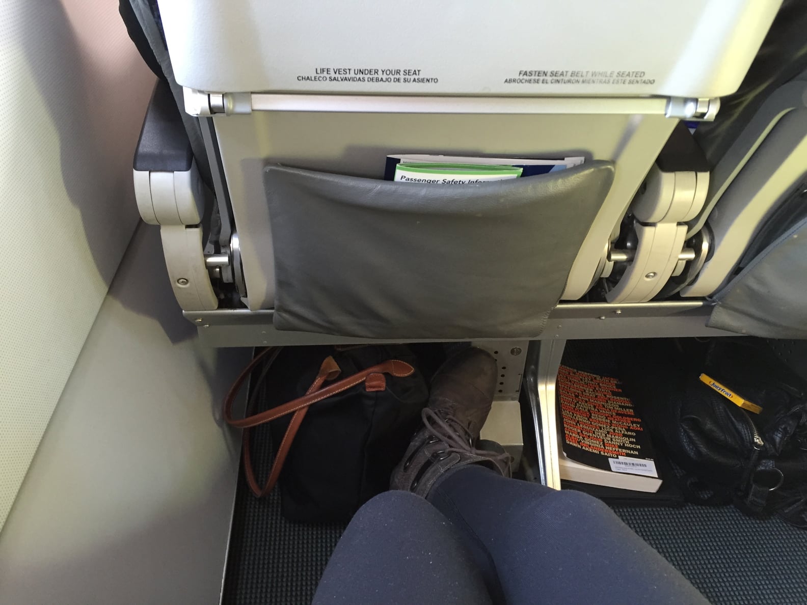 What It's Like to Fly JetBlue First Class | PS Smart Living