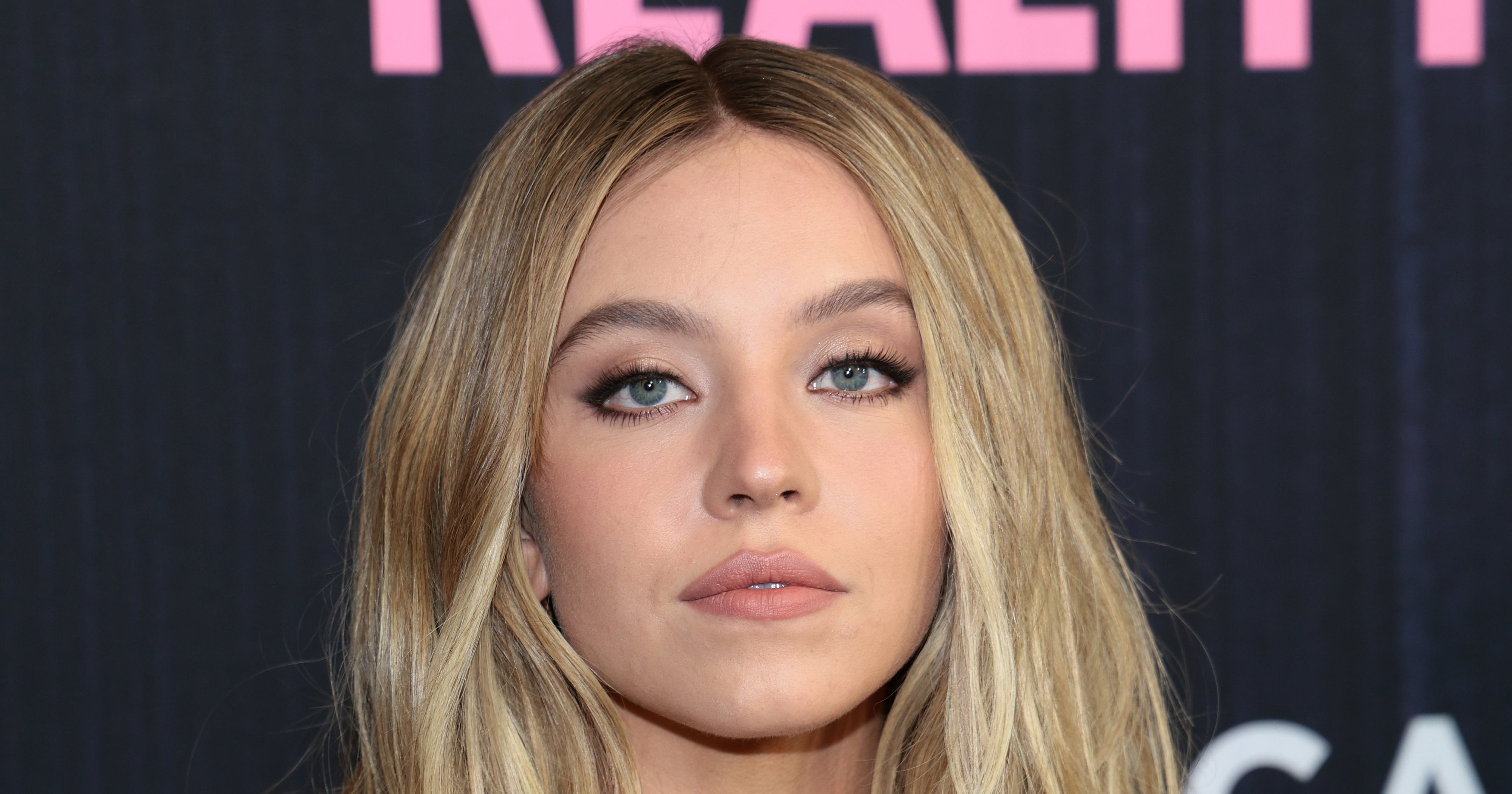 Sydney Sweeney's Curtain Bangs: See Photos | POPSUGAR Beauty