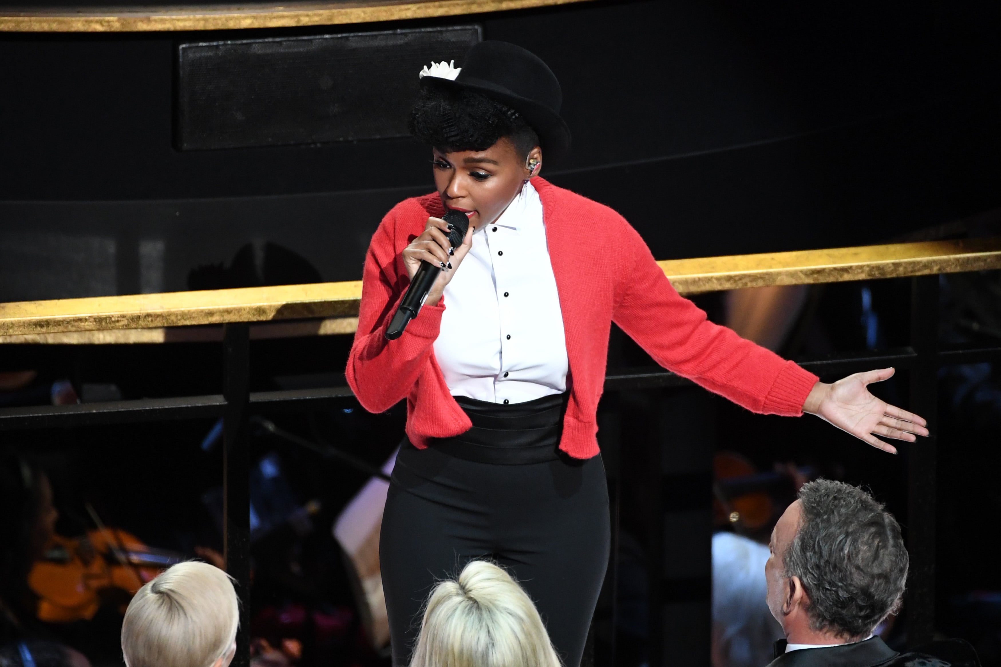 Janelle Monáe's Performance at the Oscars 2020 Video | PS Entertainment