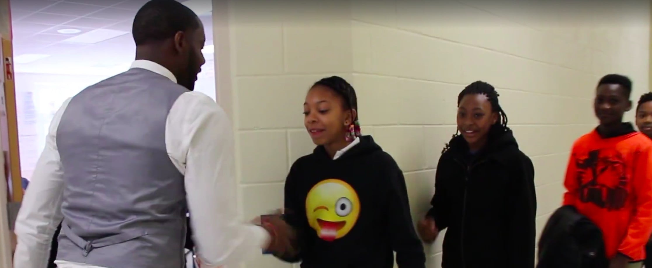 Teacher Has Personalized Handshakes For Every Student | PS Family