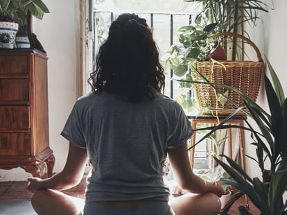 Guided Meditations in Spanish and English | POPSUGAR Latina