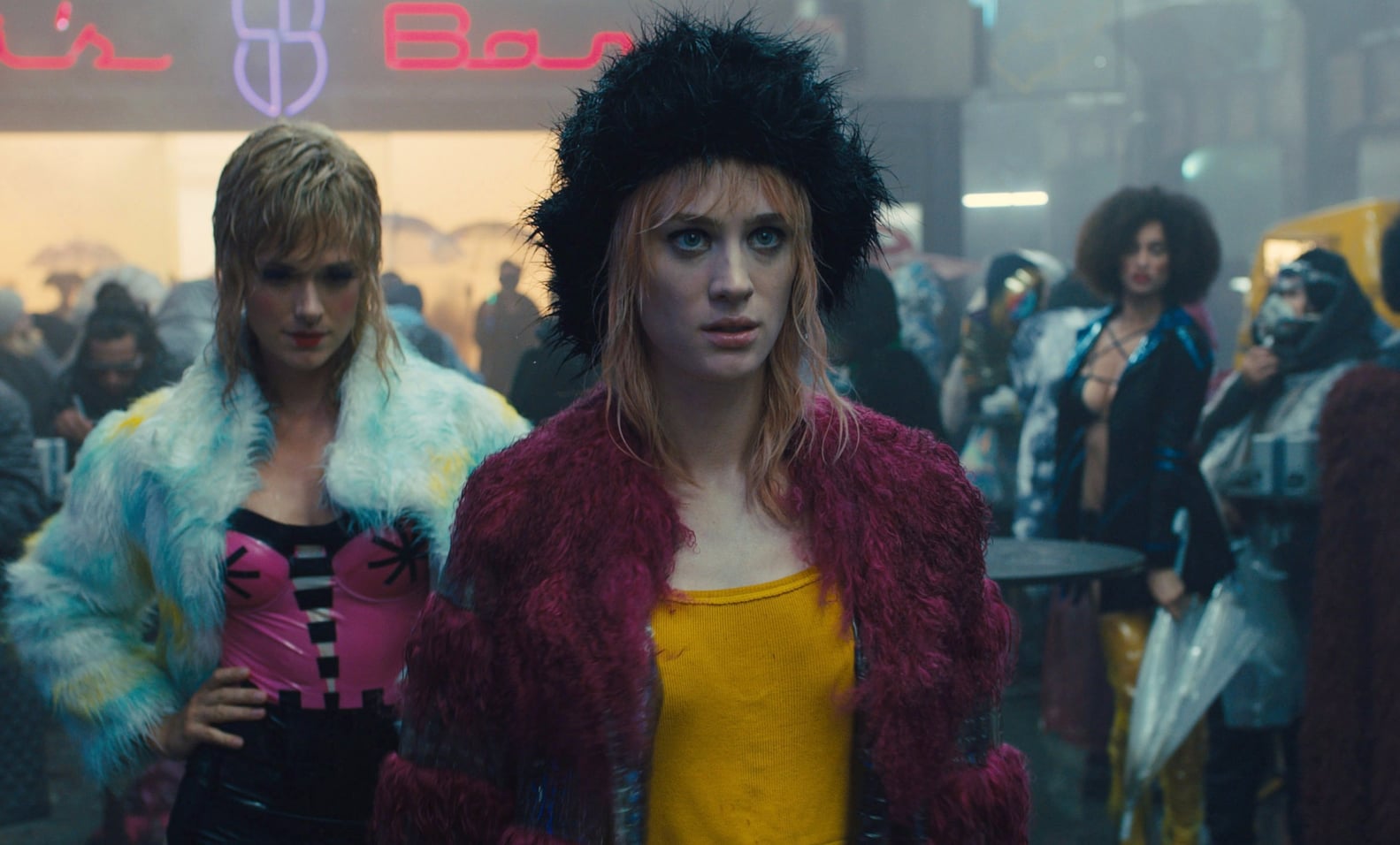 Who Plays Mariette in Blade Runner 2049? | POPSUGAR Entertainment