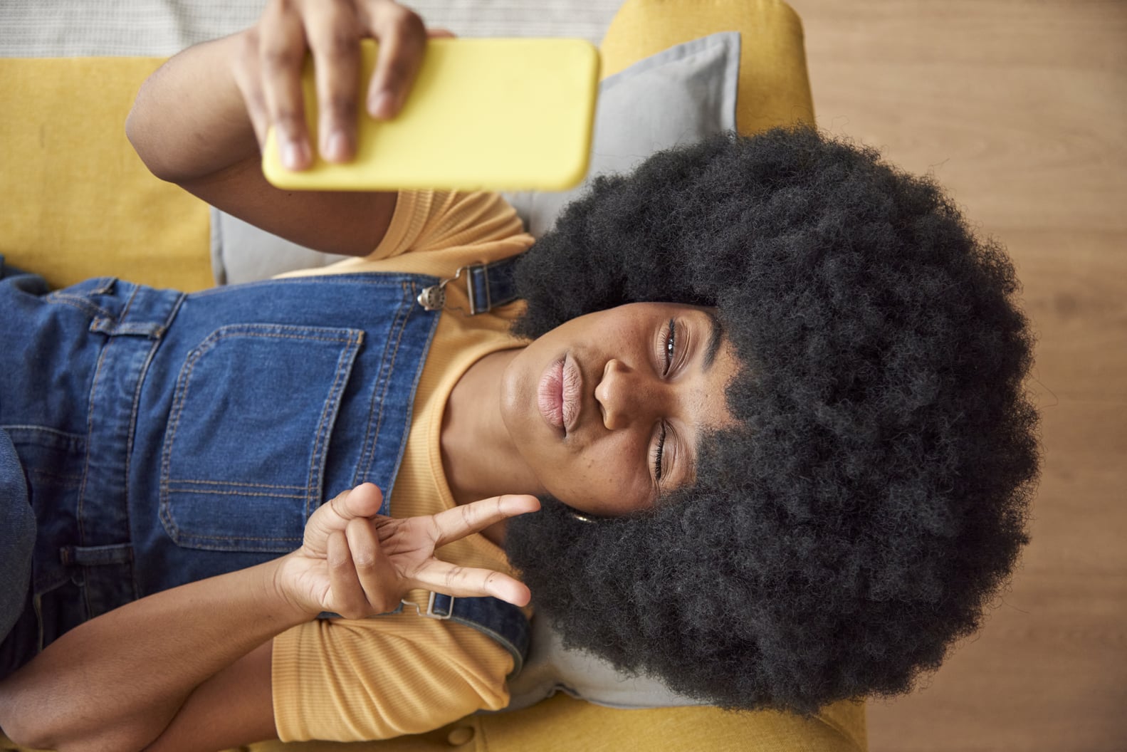 45 Good Tinder Bio Ideas to Make You Stand Out | POPSUGAR Love & Sex